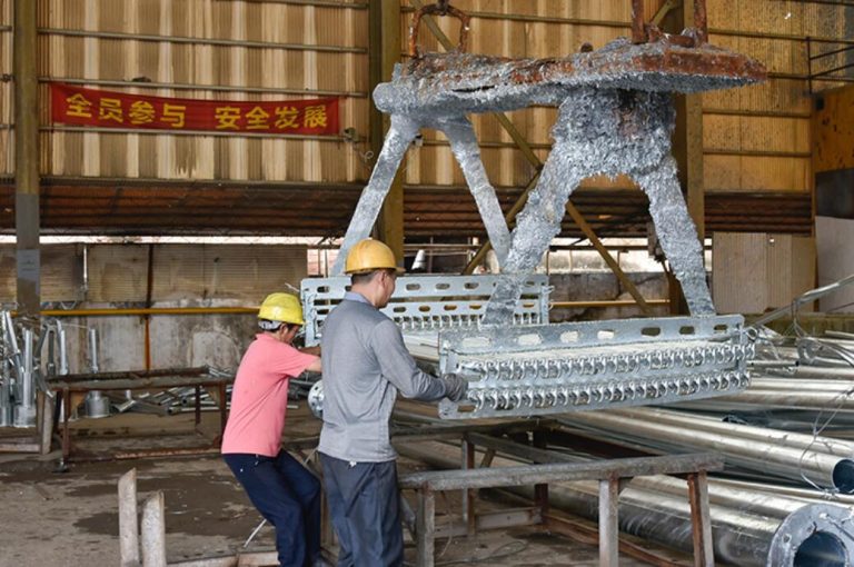 ¿Qué es el metal galvanizado? Tipos, proceso y beneficios